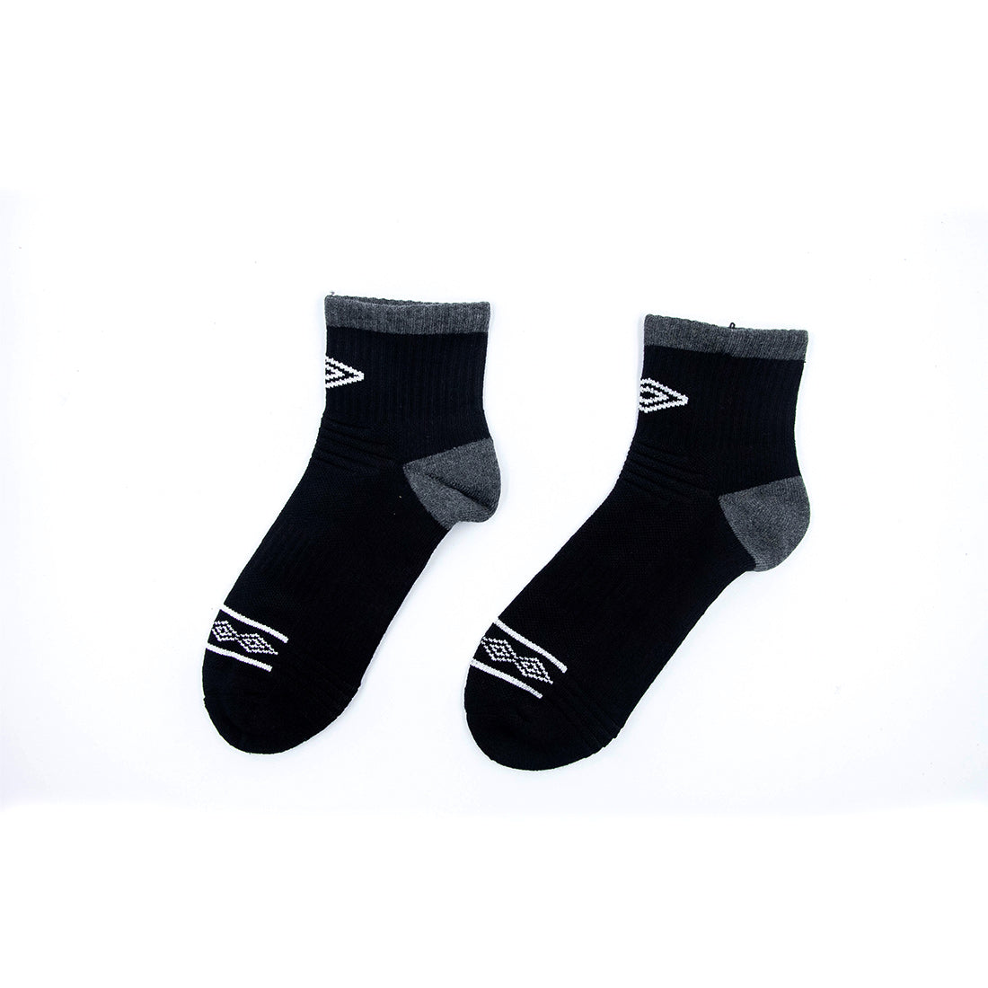 UMBRO MEN CASUAL SOCK FLEX 1/4 SOCK CASUAL BLACK – Al-Ikhsan Sports
